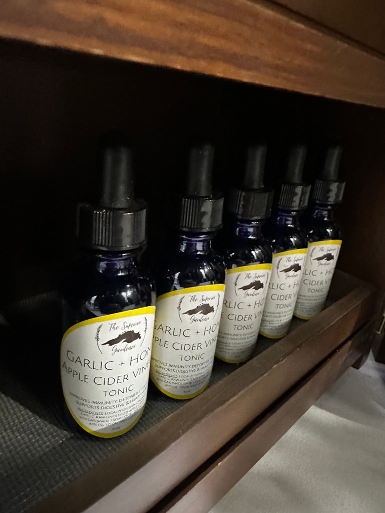 Garlic + Honey Apple Cider Vinegar Tonic – The Superior Gardener